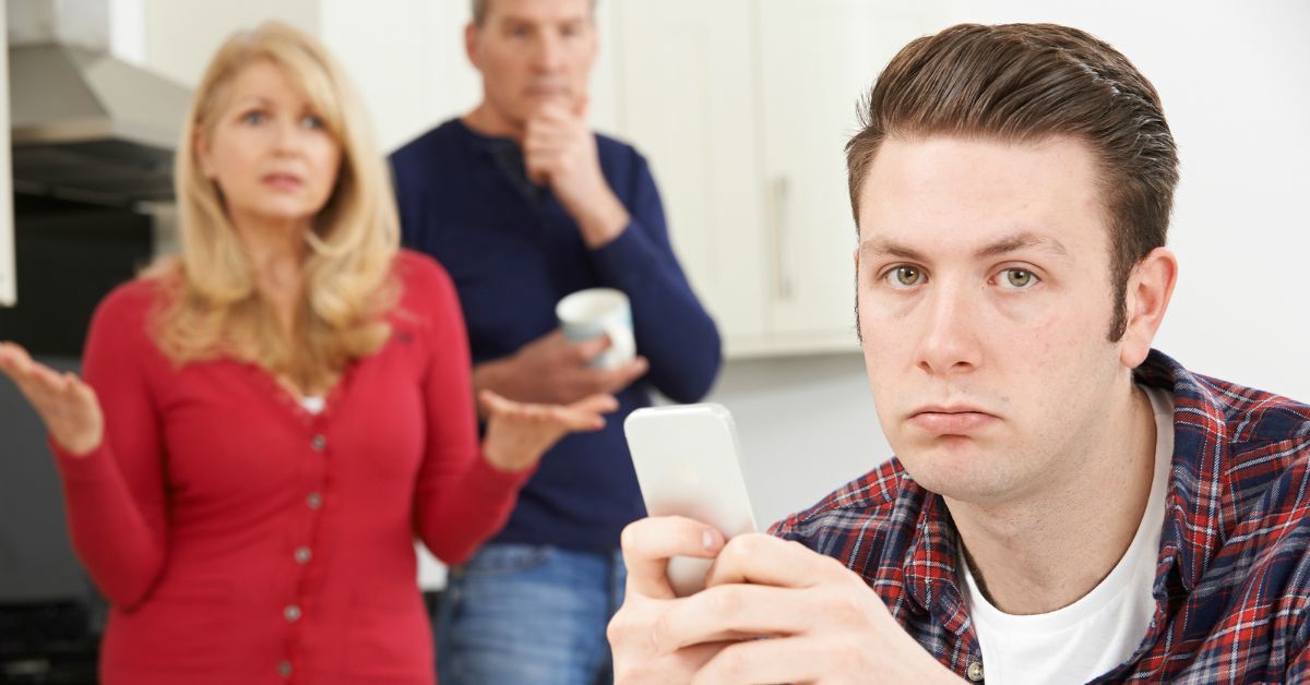 Why do Millennials Still Live at Home?